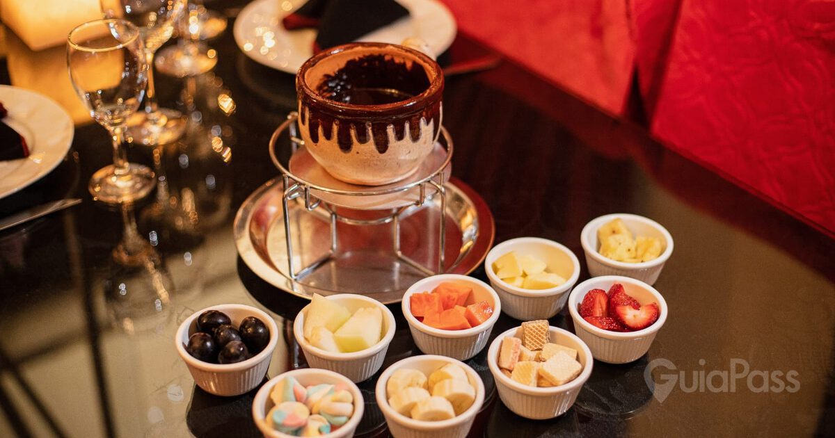 Sequência de Fondue Tradicional - 4 tipos de carne